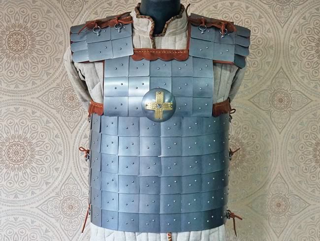 Armour of Prince Dovmont. XIII-XIV A.D. - TRUE HISTORY SHOP | ARMOUR ...