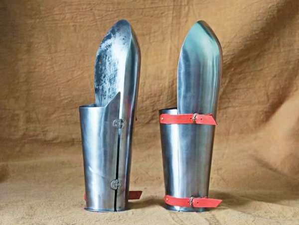 VAMBRACES - TRUE HISTORY SHOP | ARMOUR, HELMET, WEAPONRY, CLOTHES ...