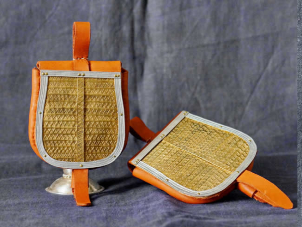 Purse from Birka (Bj 819) - TRUE HISTORY SHOP | ARMOUR, HELMET ...