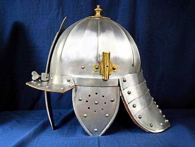 Eastern-European helmet. XVII A.D. - TRUE HISTORY SHOP | ARMOUR, HELMET ...