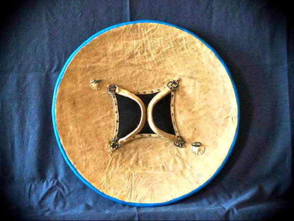 Shield. Lentoid shape. - TRUE HISTORY SHOP | ARMOUR, HELMET, WEAPONRY ...