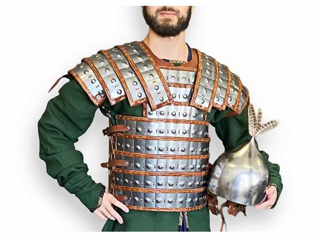 Armour from Jezirah, long shoulders. Arabic / Byzantine, X-XIII A.D ...